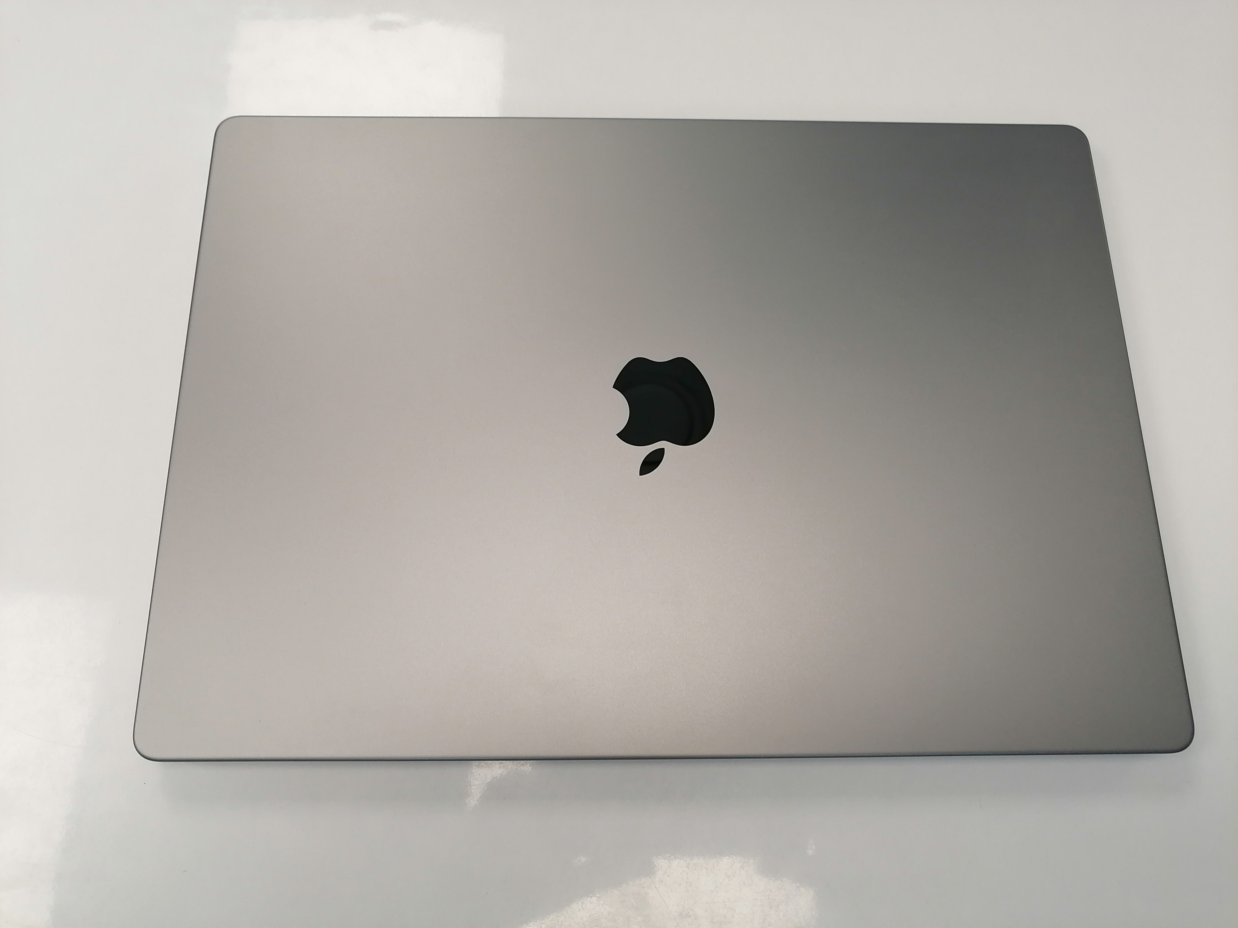 Macbook pro space grey store